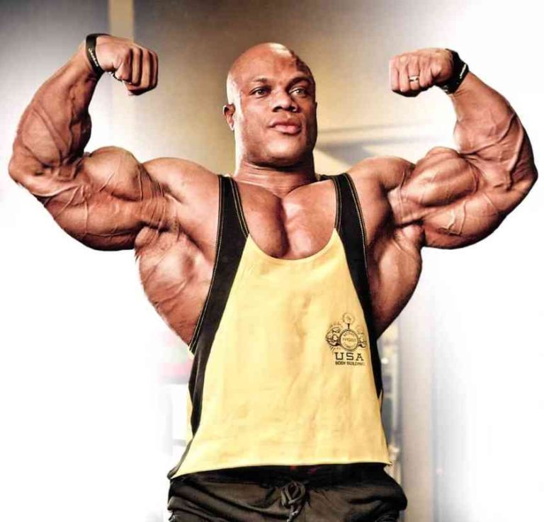 10 Bodybuilders in the world with the biggest biceps - Top Tens